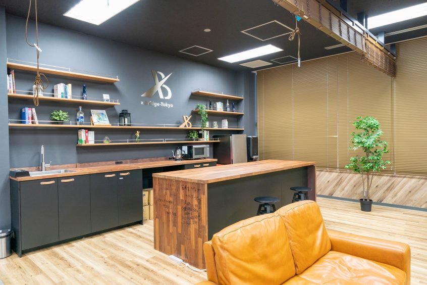 xBridge-Tokyo - E.A.S.T. PROJECT